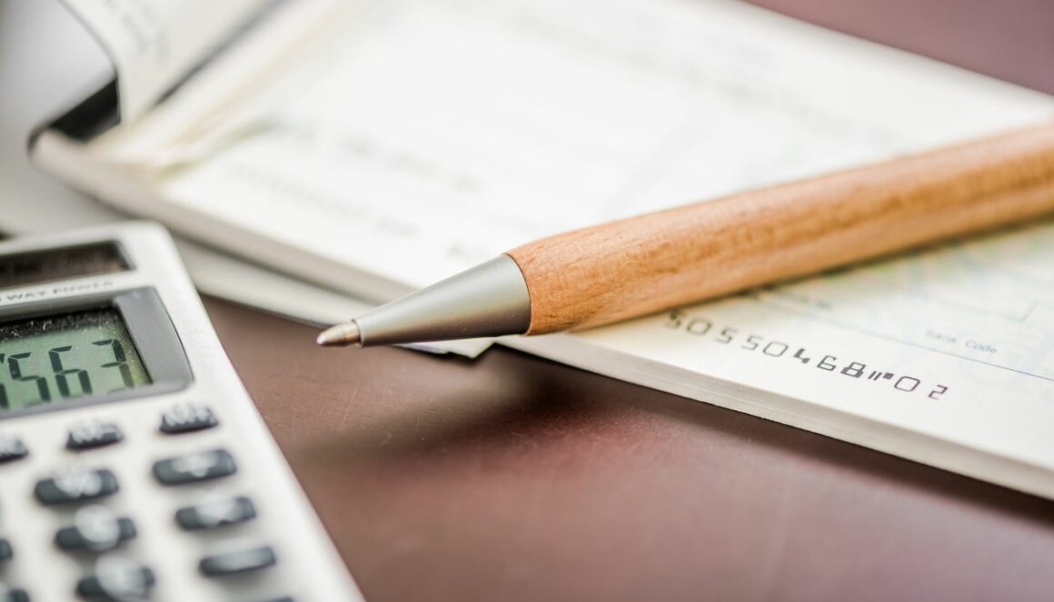 How To Write A Cheque In India: A Step By Step Guide for December 2025